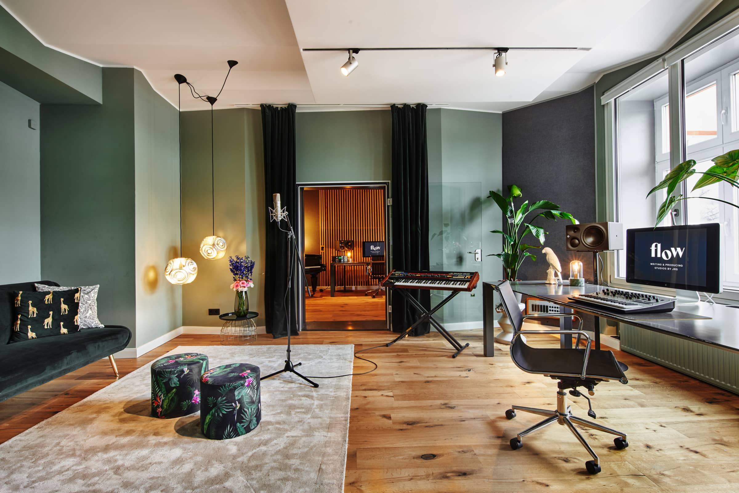 JAZZANOVA RECORDING STUDIOS